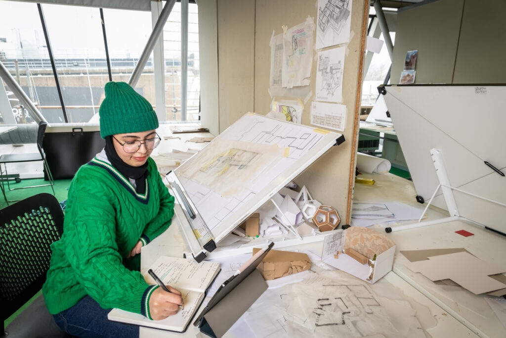 Architectural Engineering BEng (Hons) | Courses | University of Liverpool