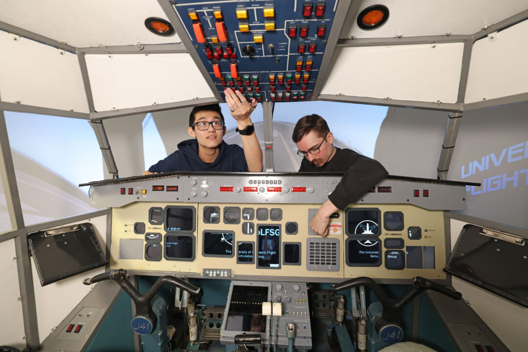 Aerospace Engineering with Pilot Studies BEng (Hons) | Courses ...