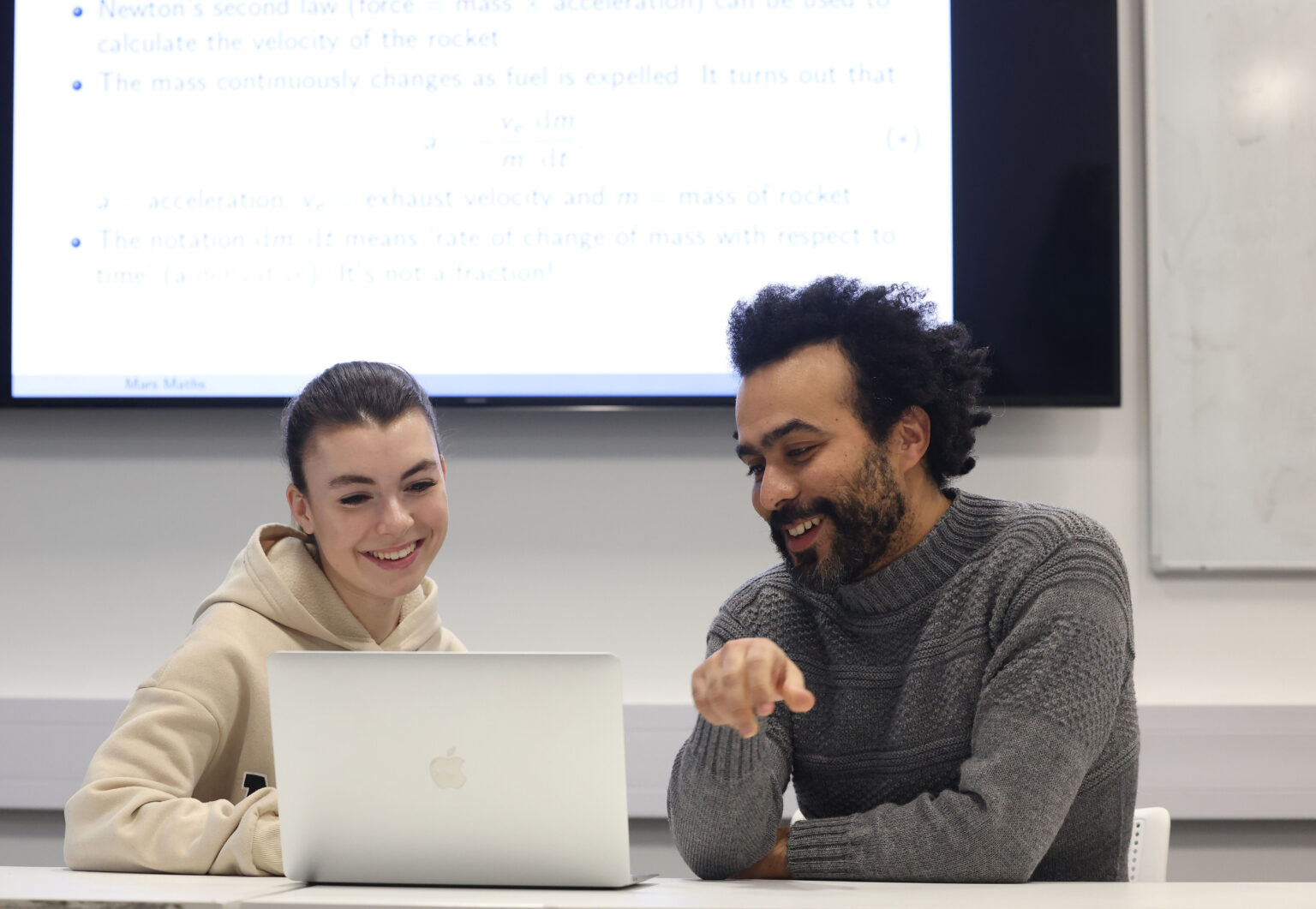 Applied Mathematics BSc (Hons) | Courses | University of Liverpool