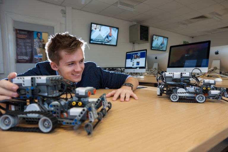 Computer Science (Foundation) (4 year route with Carmel College ...