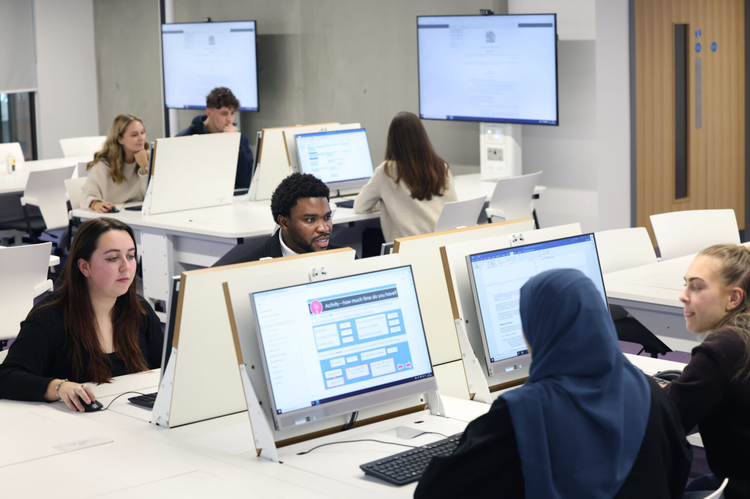 Law (Graduate Entry) LLB (Hons) | Courses | University of Liverpool